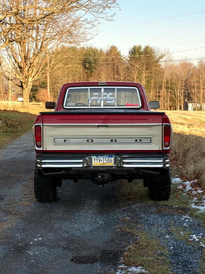 Unleash the Power: 1979 F250 with 7.3 Powerstroke and 5-Speed Swap ...