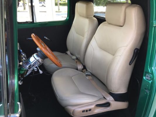 1950 FORD F-1 STEPSIDE LONG-HAULER GLOSS GREEN ENVY - autonewscenter